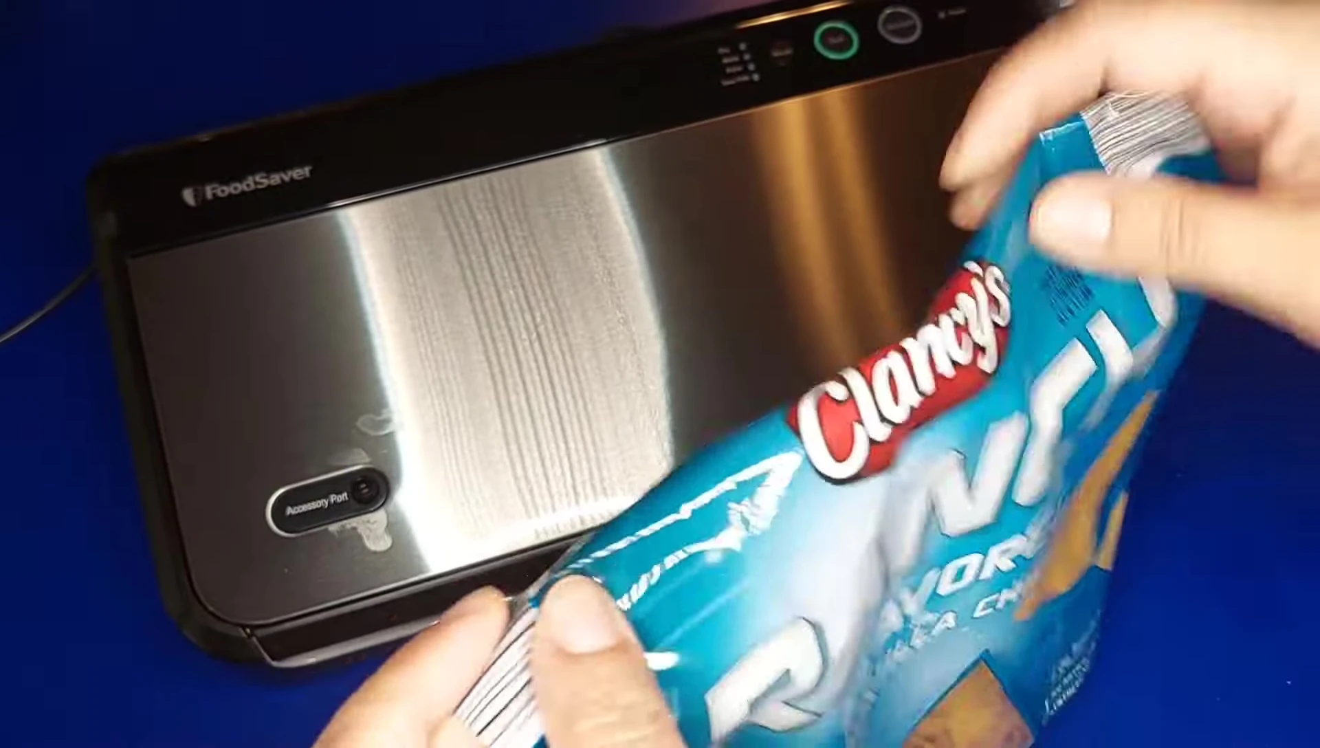 FoodSaver FM2900 Vacuum Sealer Review & How-to Guide: Keep Food Fresh ...